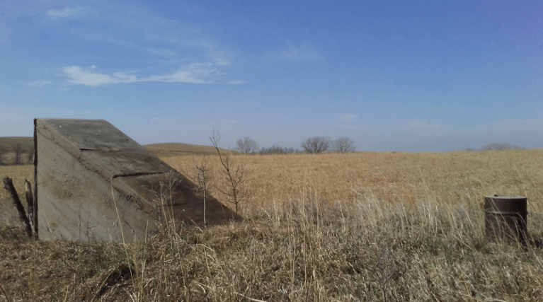 Massive, Kansas — John Trefry – minor literature[s]